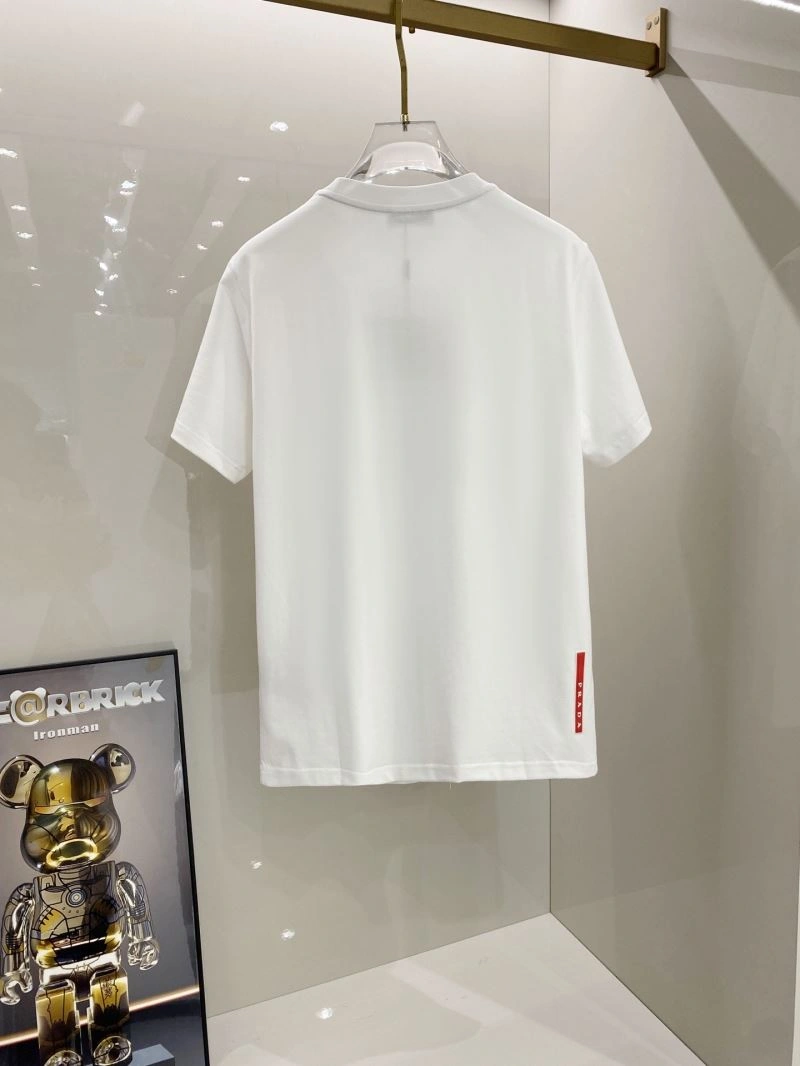 High fidelity Prada T-Shirts