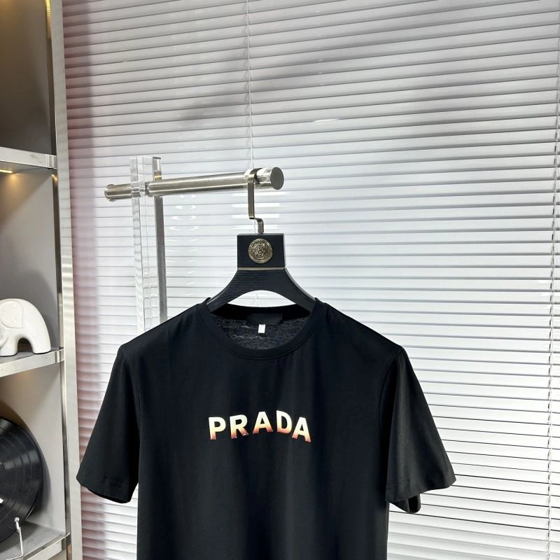 Inexpensive Prada T-Shirts