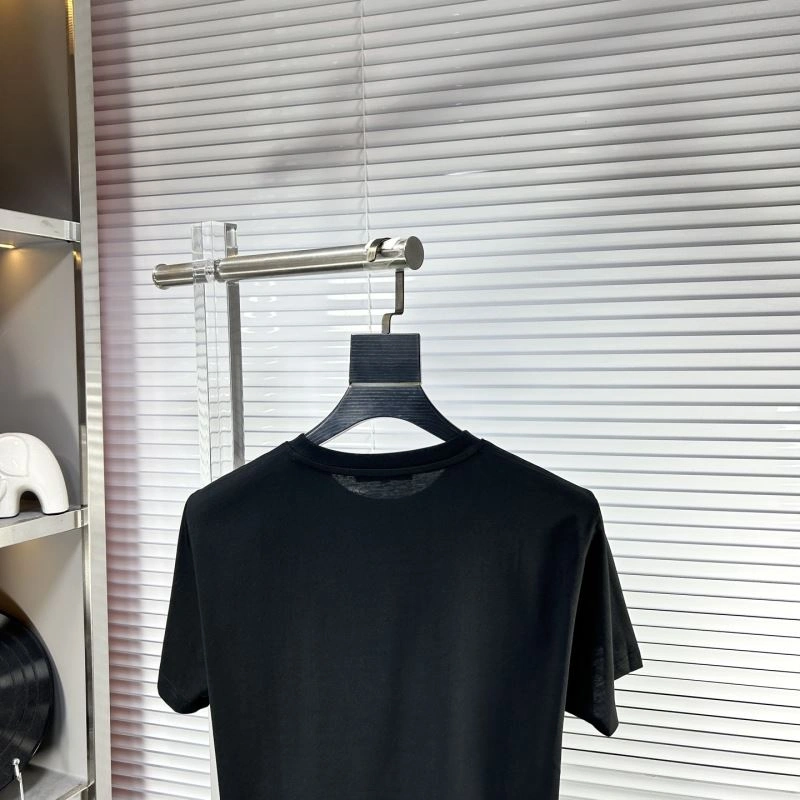 Inexpensive Prada T-Shirts