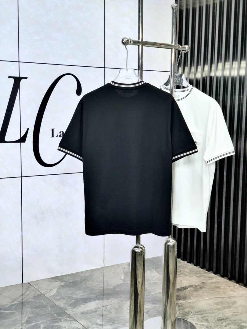 Accurate model Prada T-Shirts