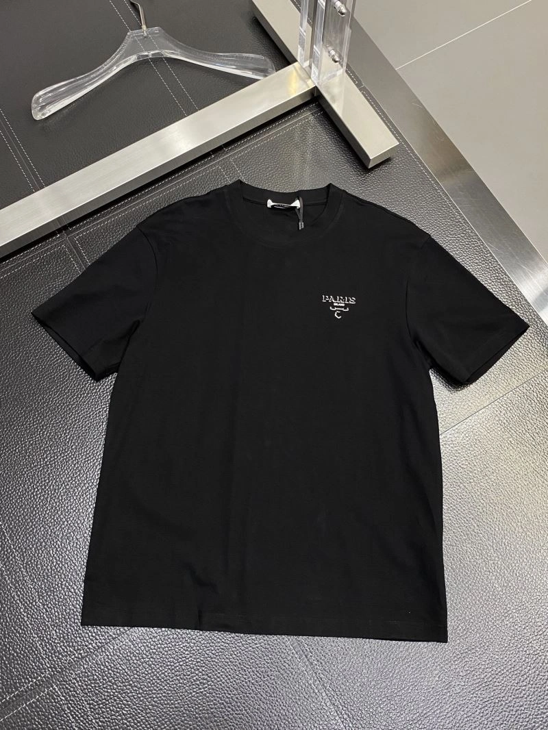 Low-cost Prada T-Shirts