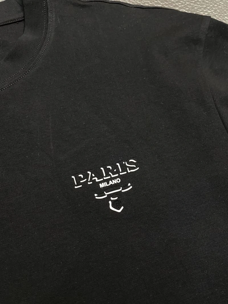 Low-cost Prada T-Shirts