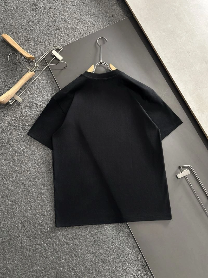 Low-cost Prada T-Shirts