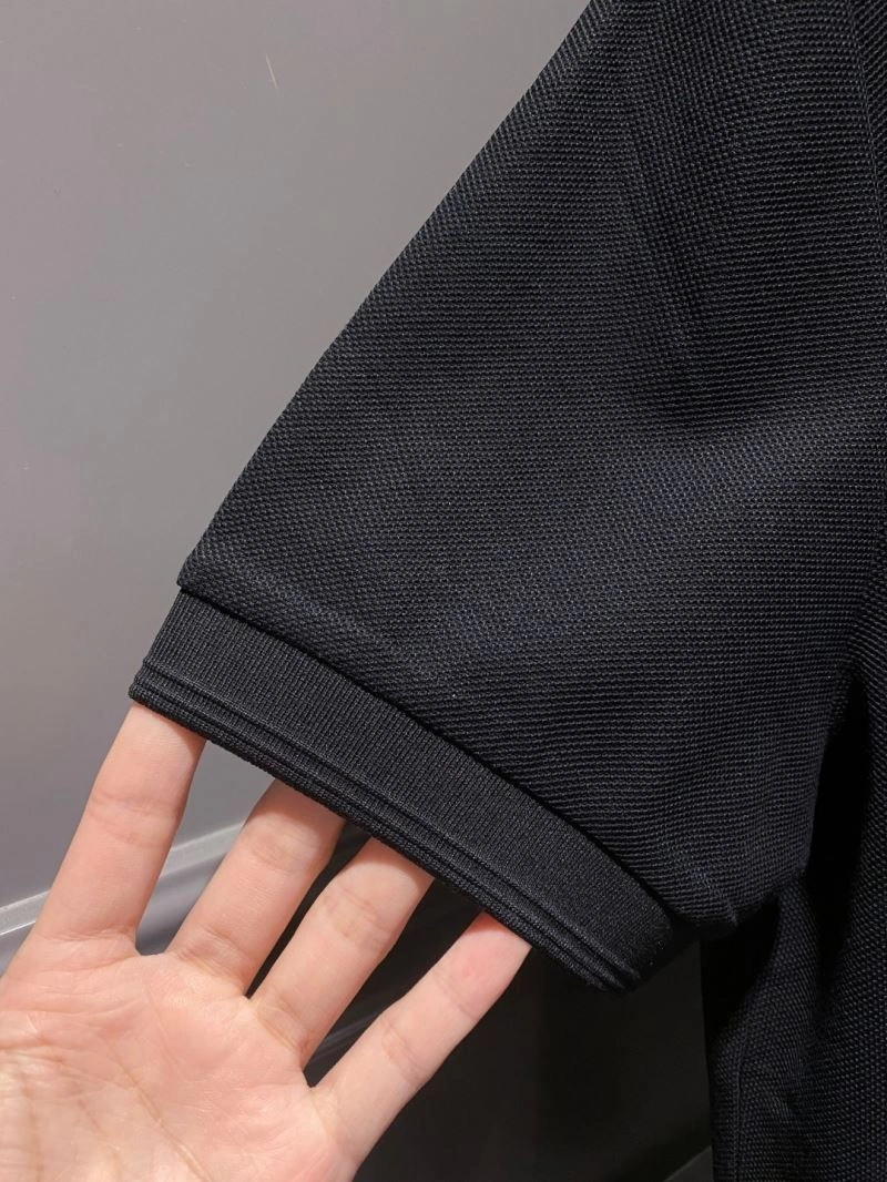 Inexpensive Prada T-Shirts