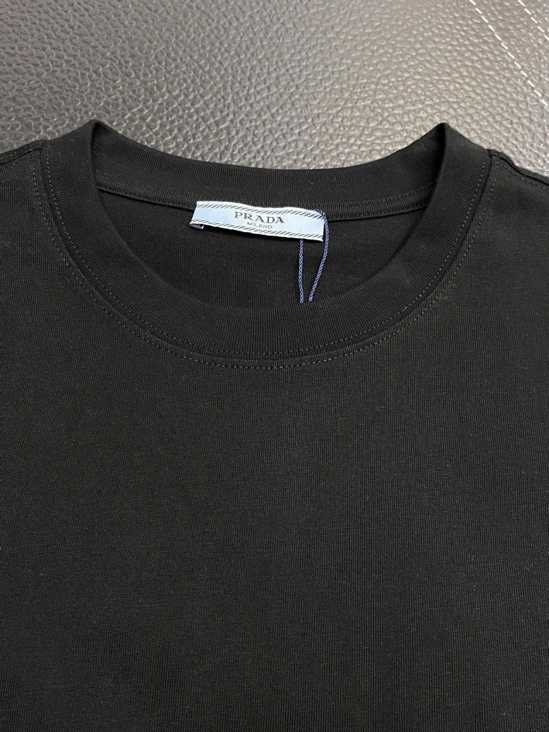 Inexpensive Prada T-Shirts