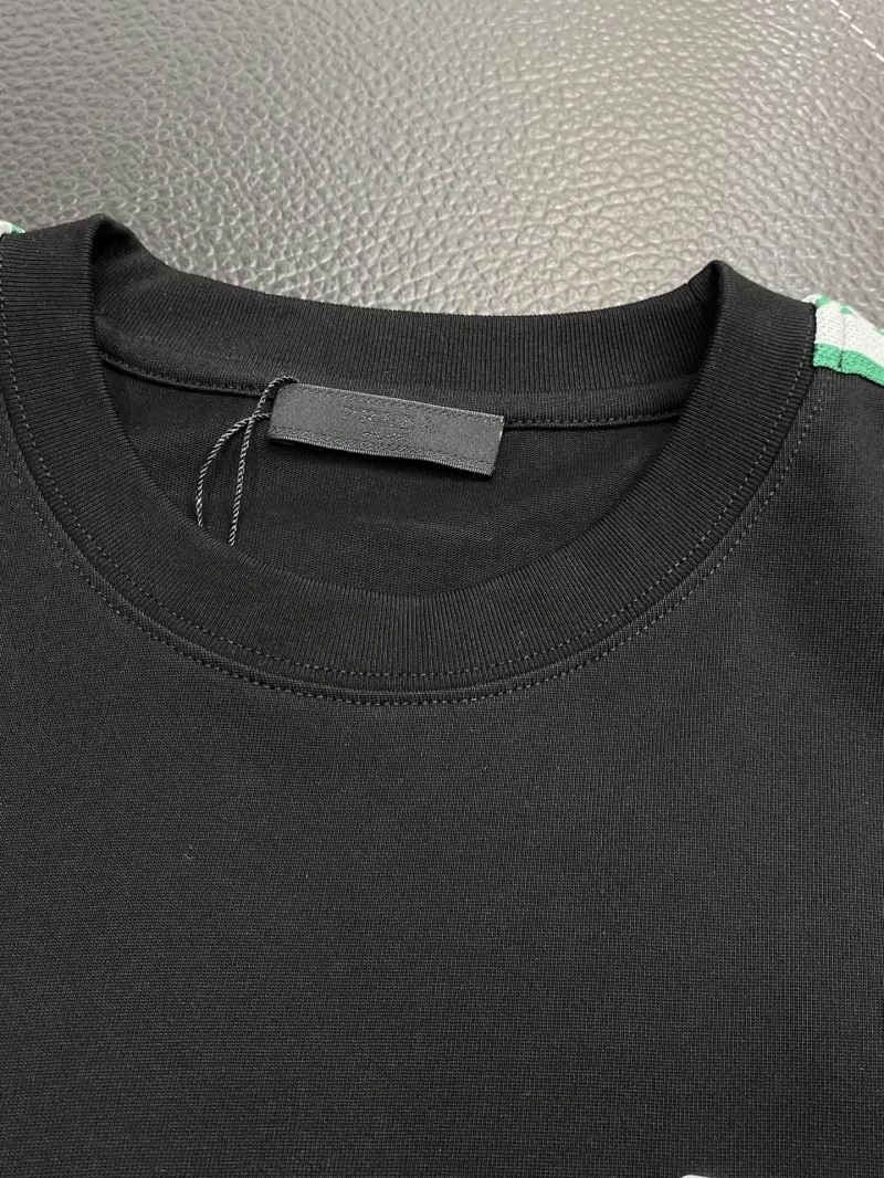 Factory-made Prada T-Shirts