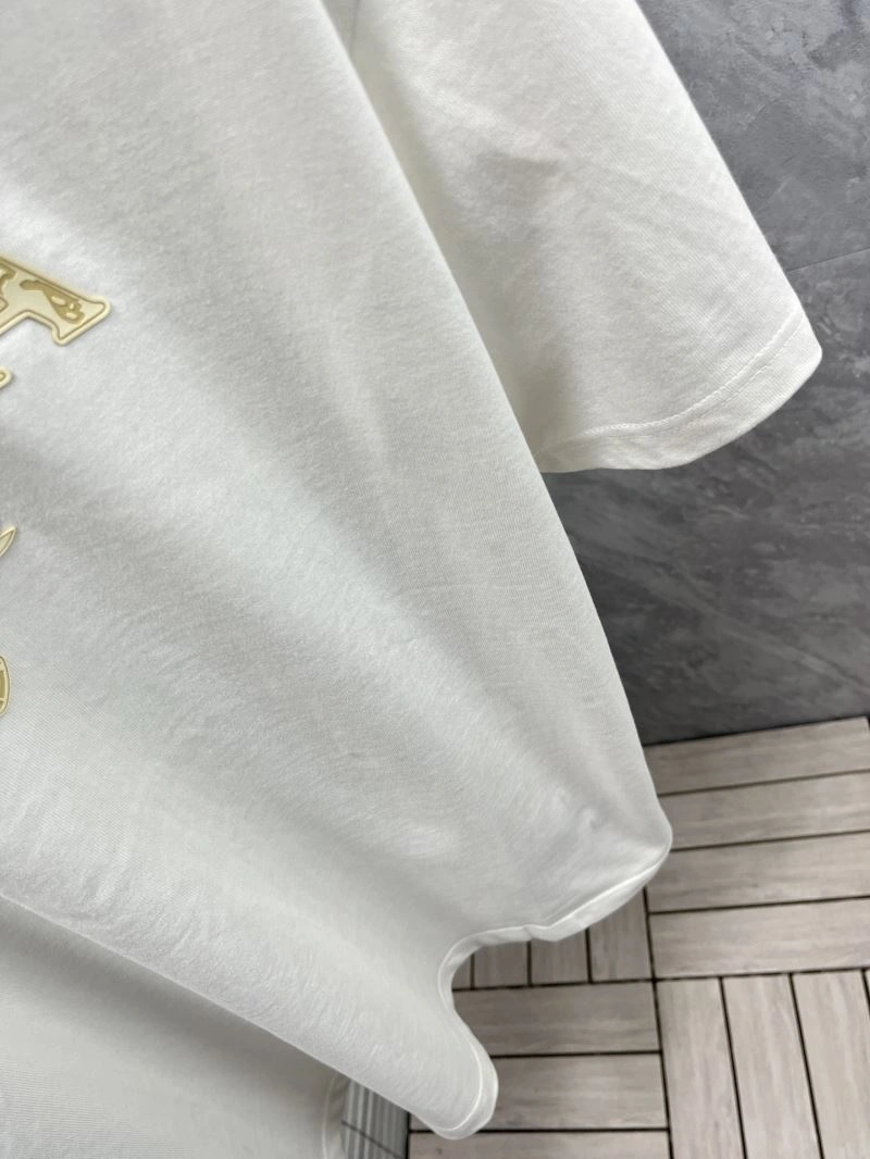 Original Prada T-Shirts