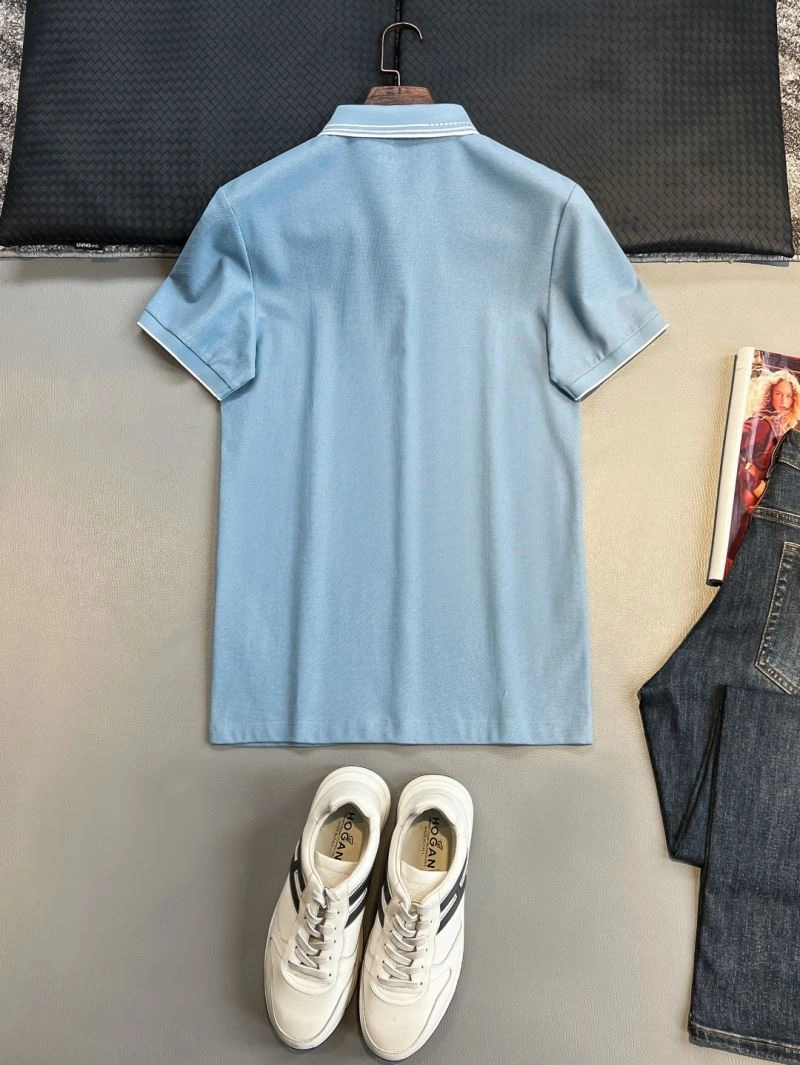 Low-cost Prada T-Shirts