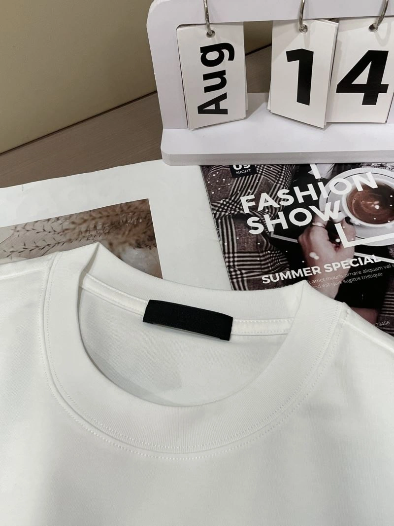 Factory-made Prada T-Shirts