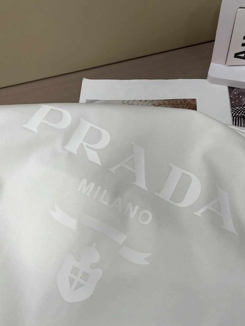 Factory-made Prada T-Shirts