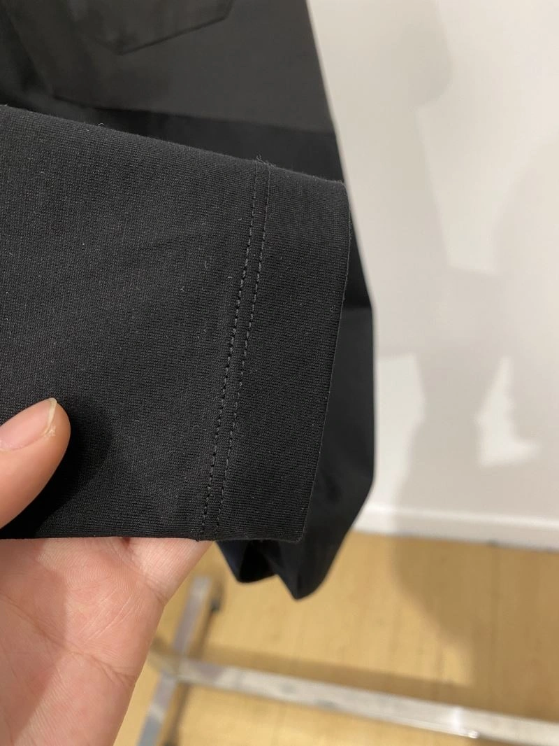 Inexpensive Prada T-Shirts
