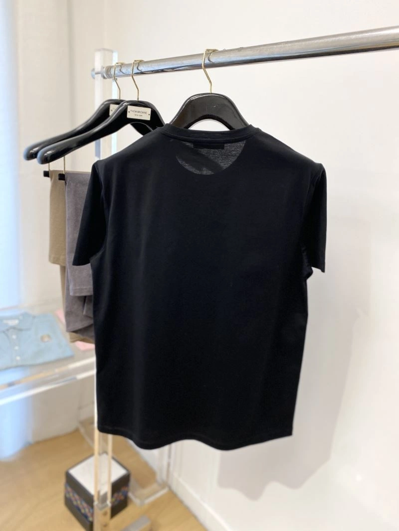 Inexpensive Prada T-Shirts