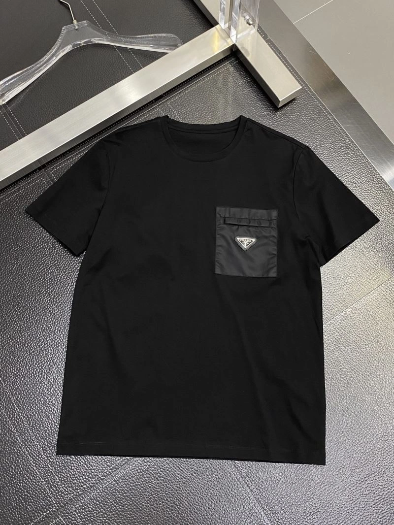 Inexpensive Prada T-Shirts