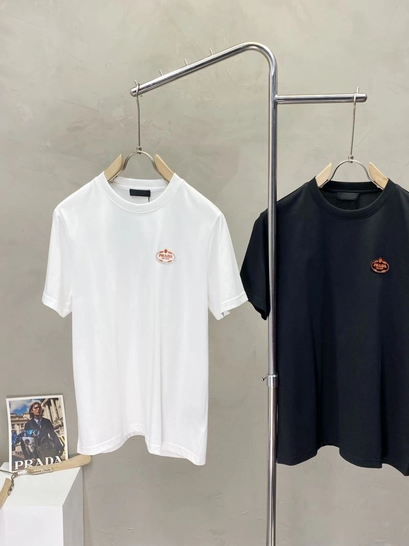 Bargain Prada T-Shirts
