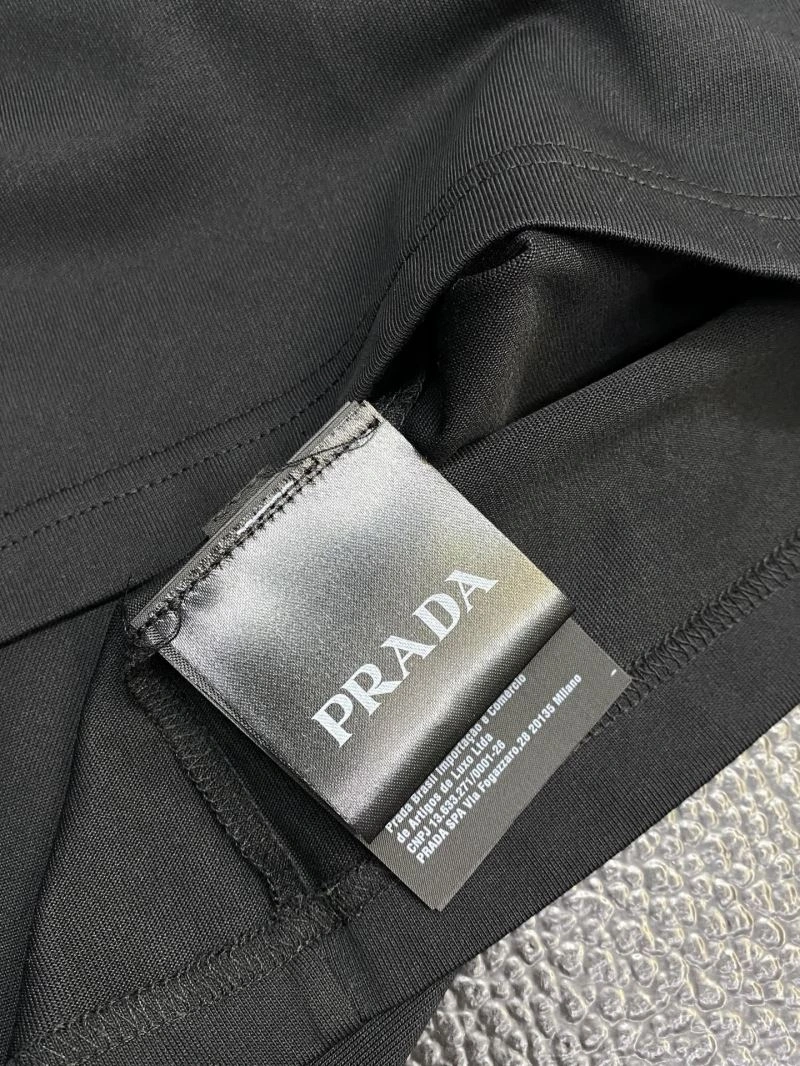 Bargain Prada T-Shirts