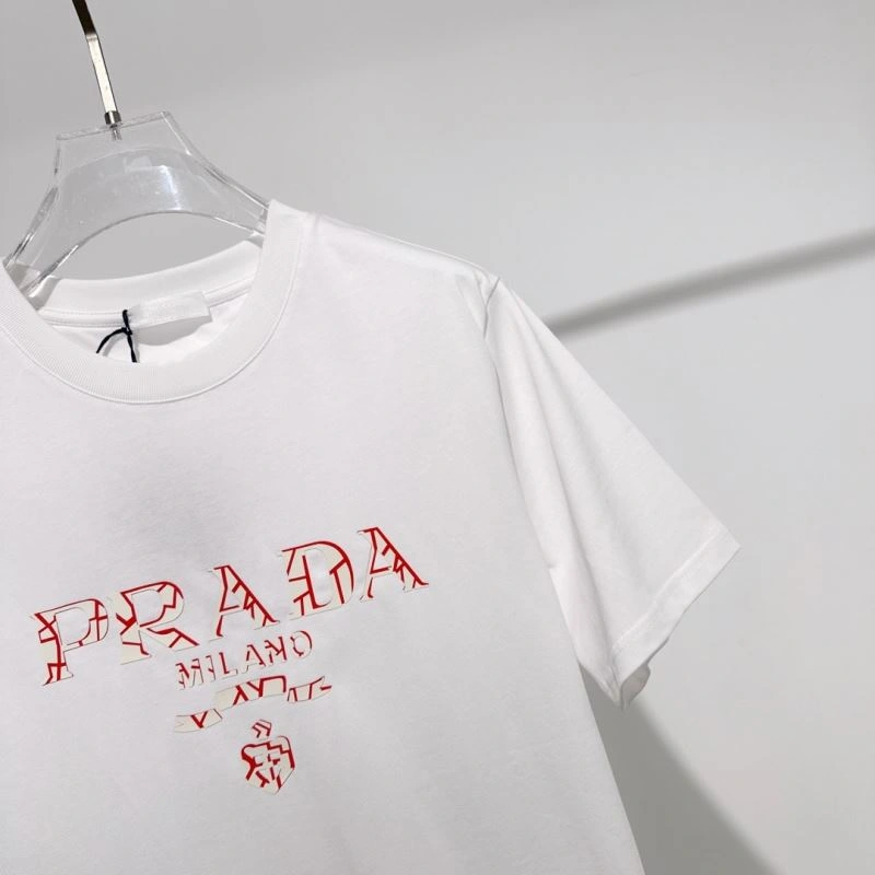 Inexpensive Prada T-Shirts