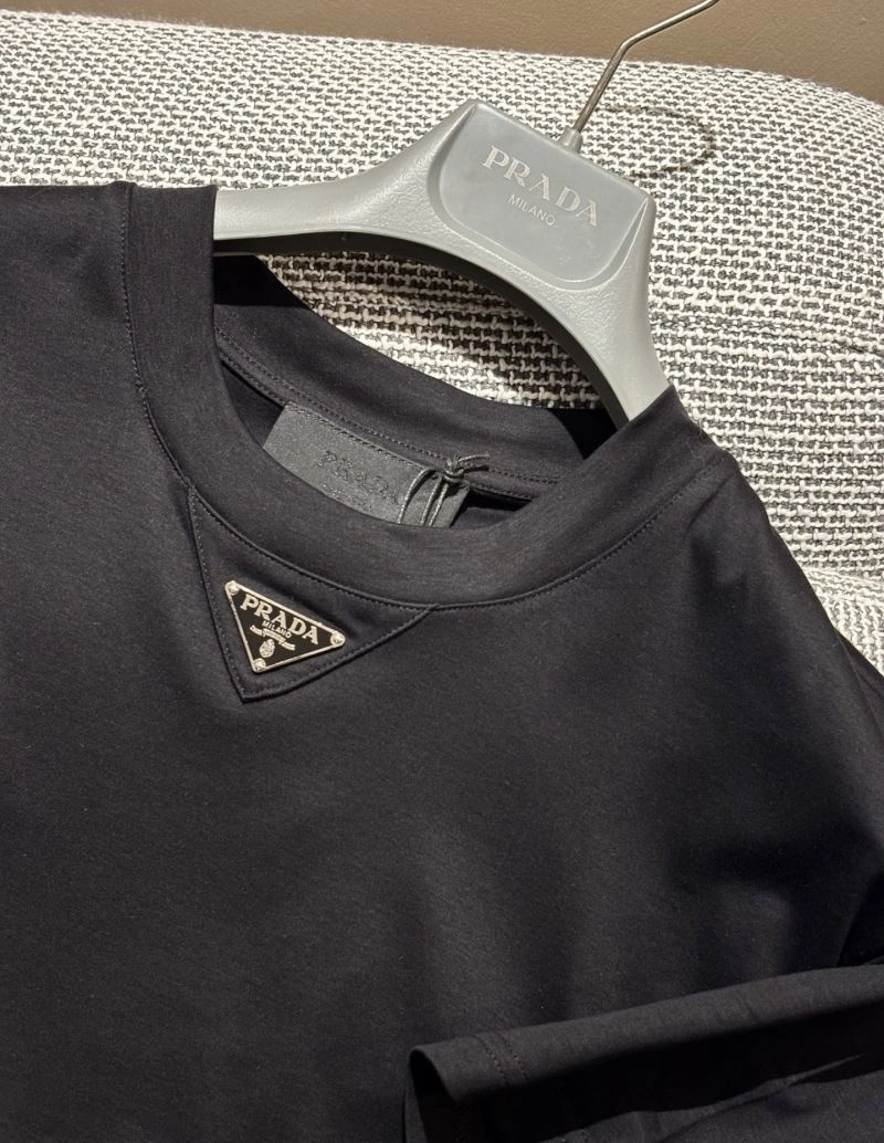 High accuracy Prada T-Shirts