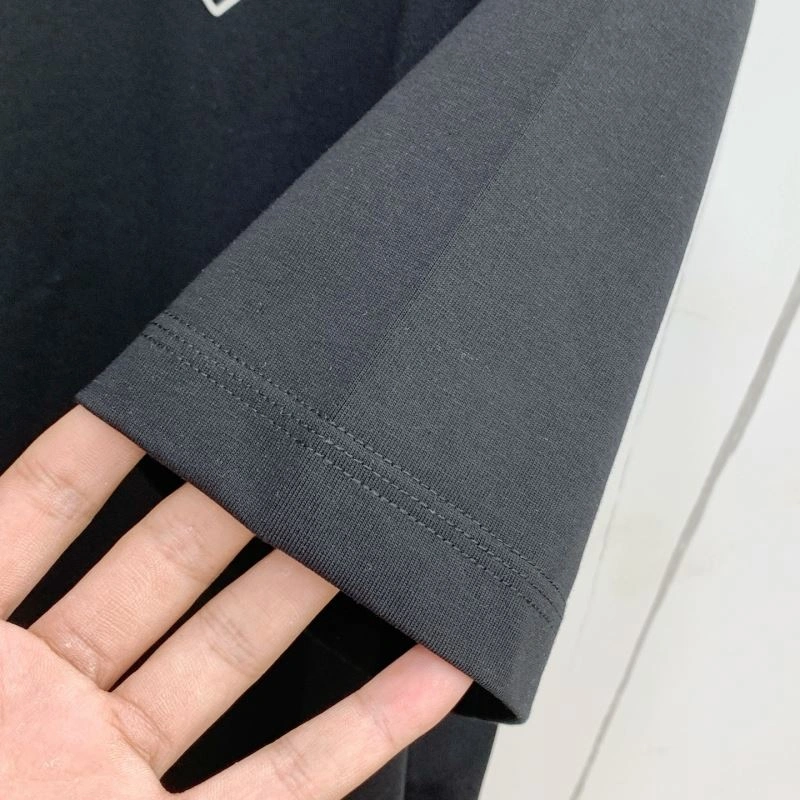 Factory-made Prada T-Shirts