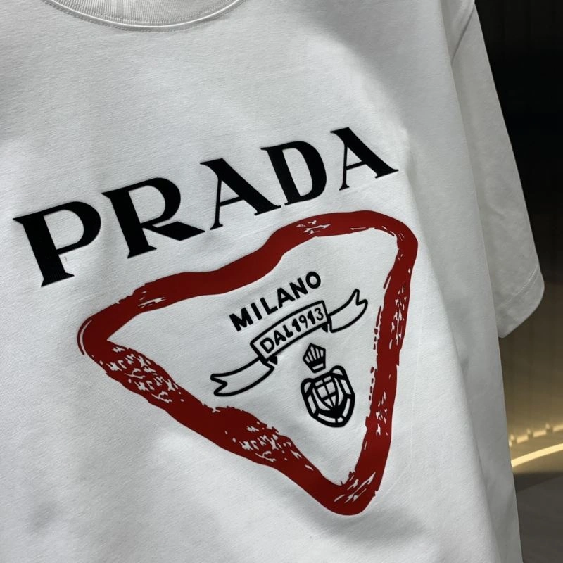 Bargain Prada T-Shirts