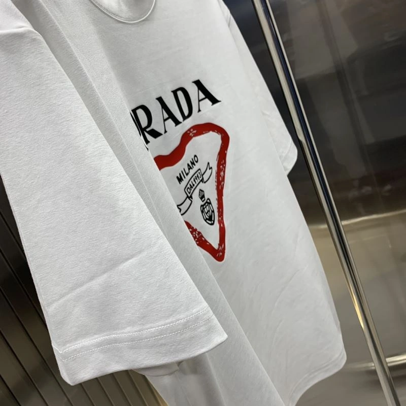 Bargain Prada T-Shirts