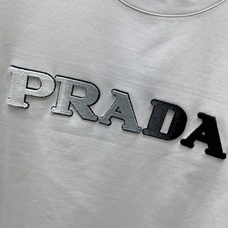 Inexpensive Prada T-Shirts