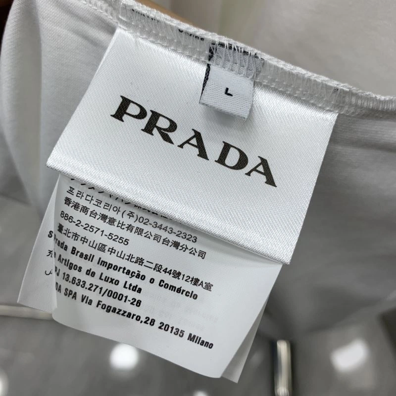 Affordable Prada T-Shirts