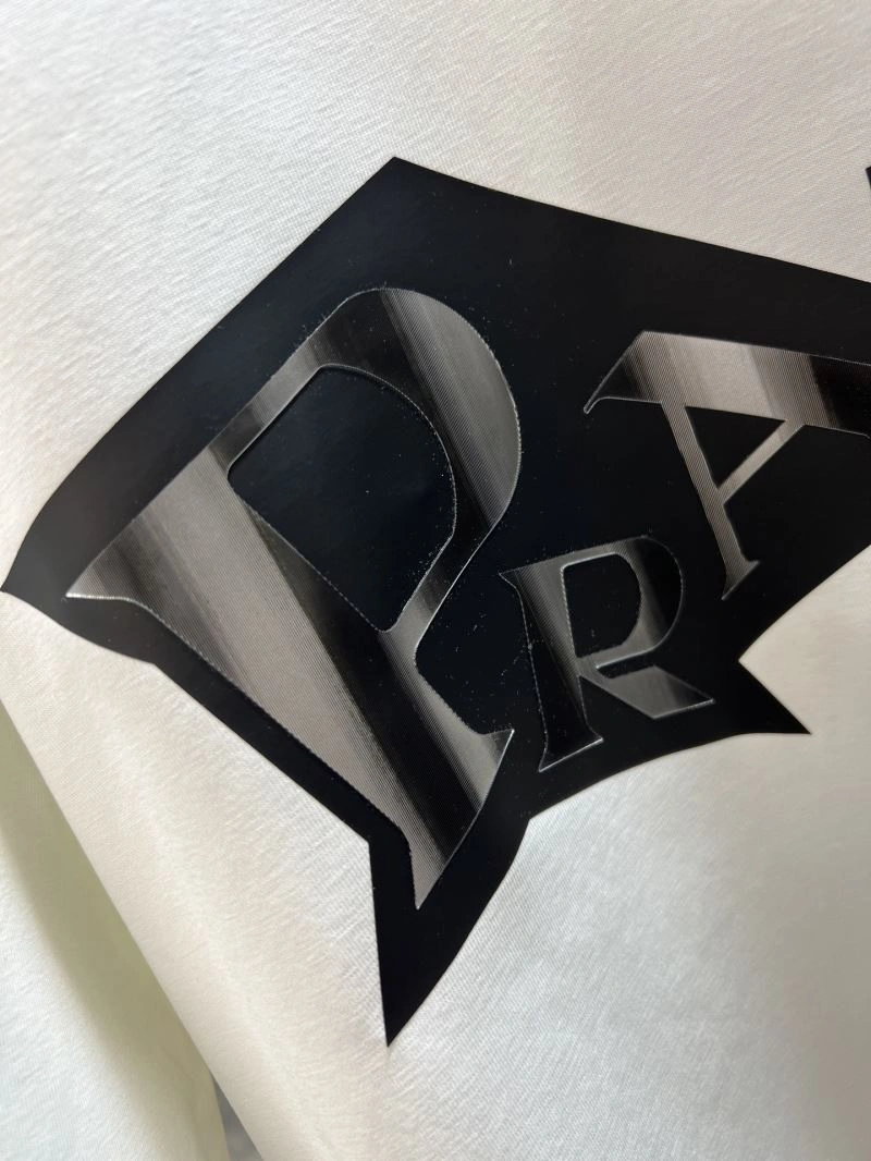 Accurate model Prada T-Shirts