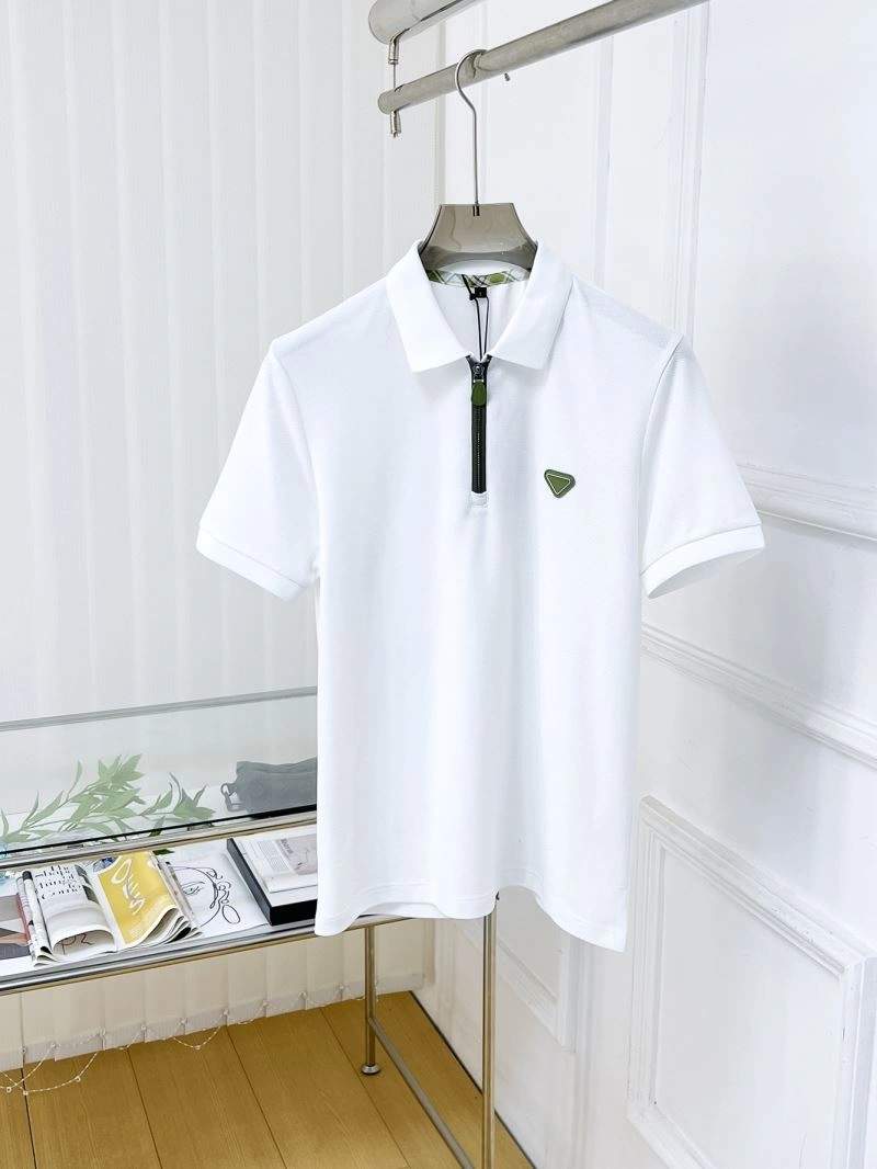 Factory-made Prada T-Shirts