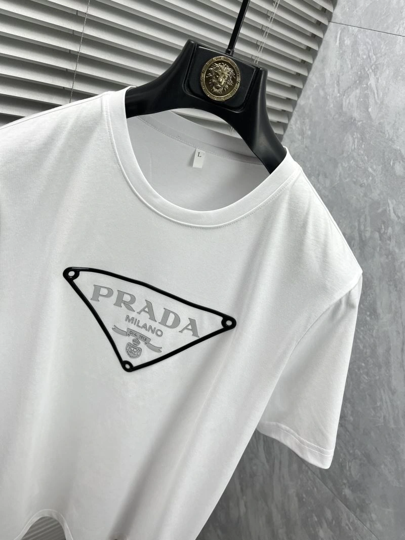 Affordable Prada T-Shirts