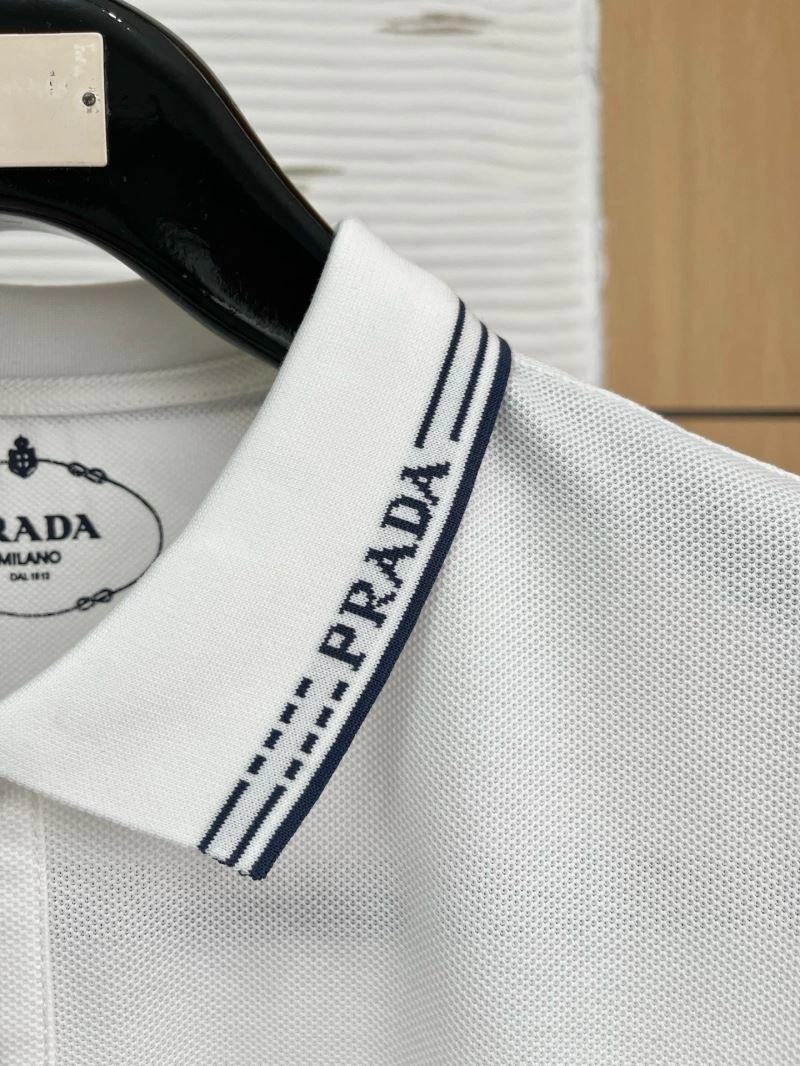High fidelity Prada T-Shirts