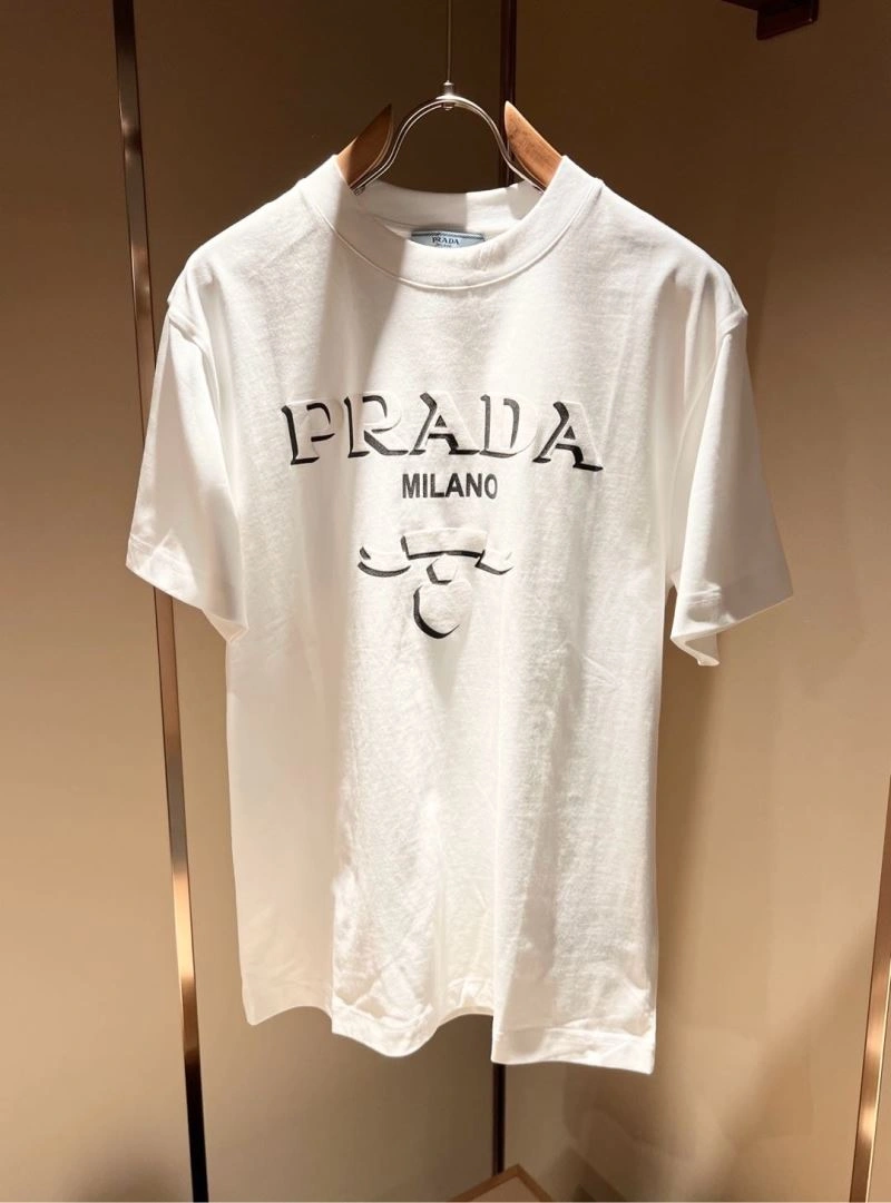 Economical Prada T-Shirts