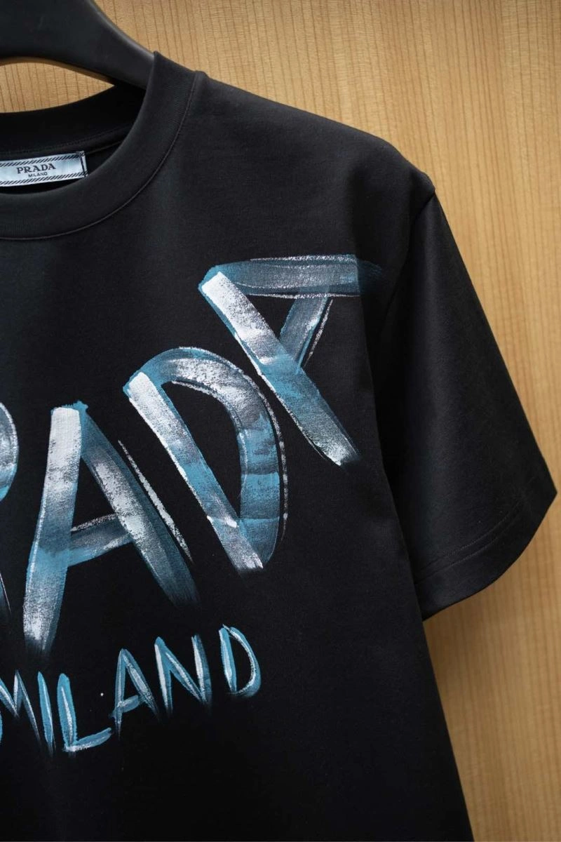 Original Prada T-Shirts