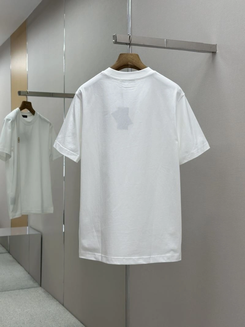 Cut-rate Prada T-Shirts