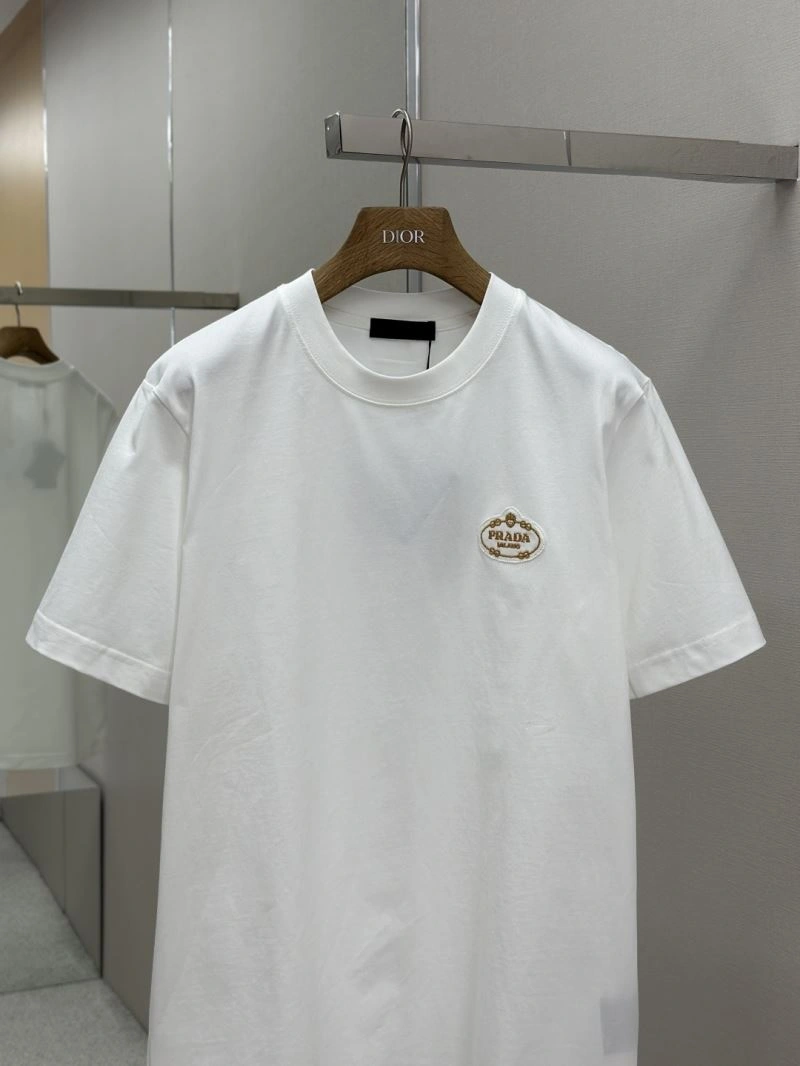 Cut-rate Prada T-Shirts