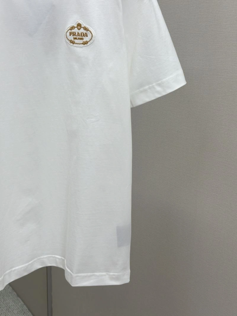 Cut-rate Prada T-Shirts