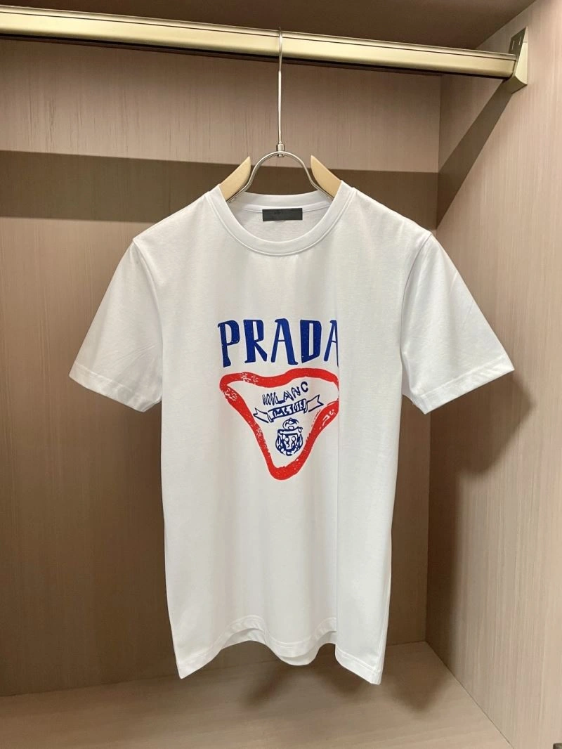 Low-cost Prada T-Shirts