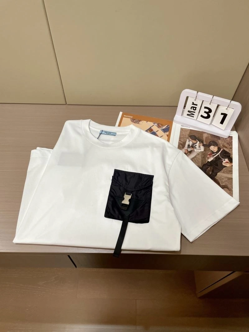 Factory-made Prada T-Shirts