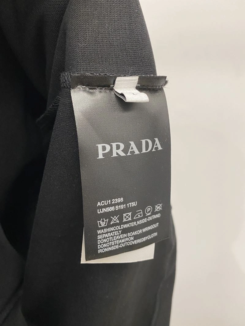 Accurate model Prada T-Shirts