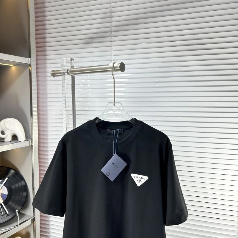 Bargain Prada T-Shirts