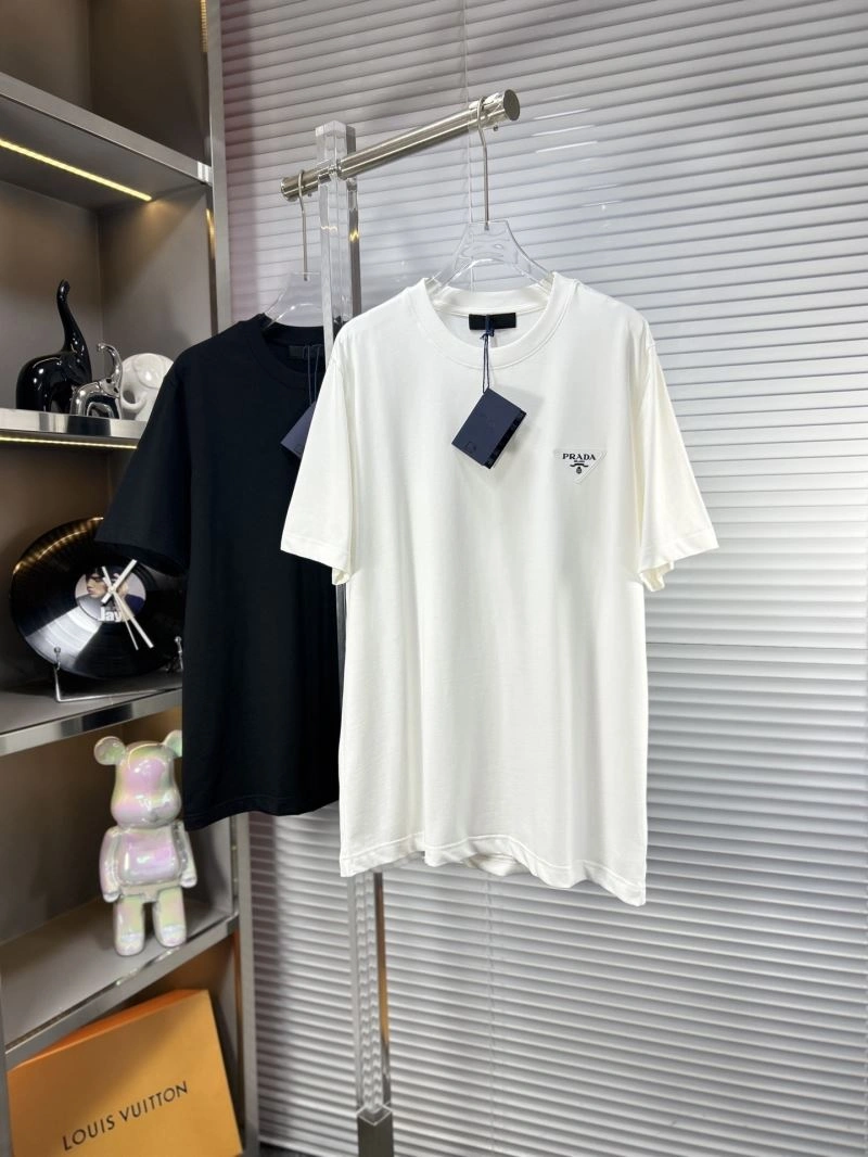 Bargain Prada T-Shirts
