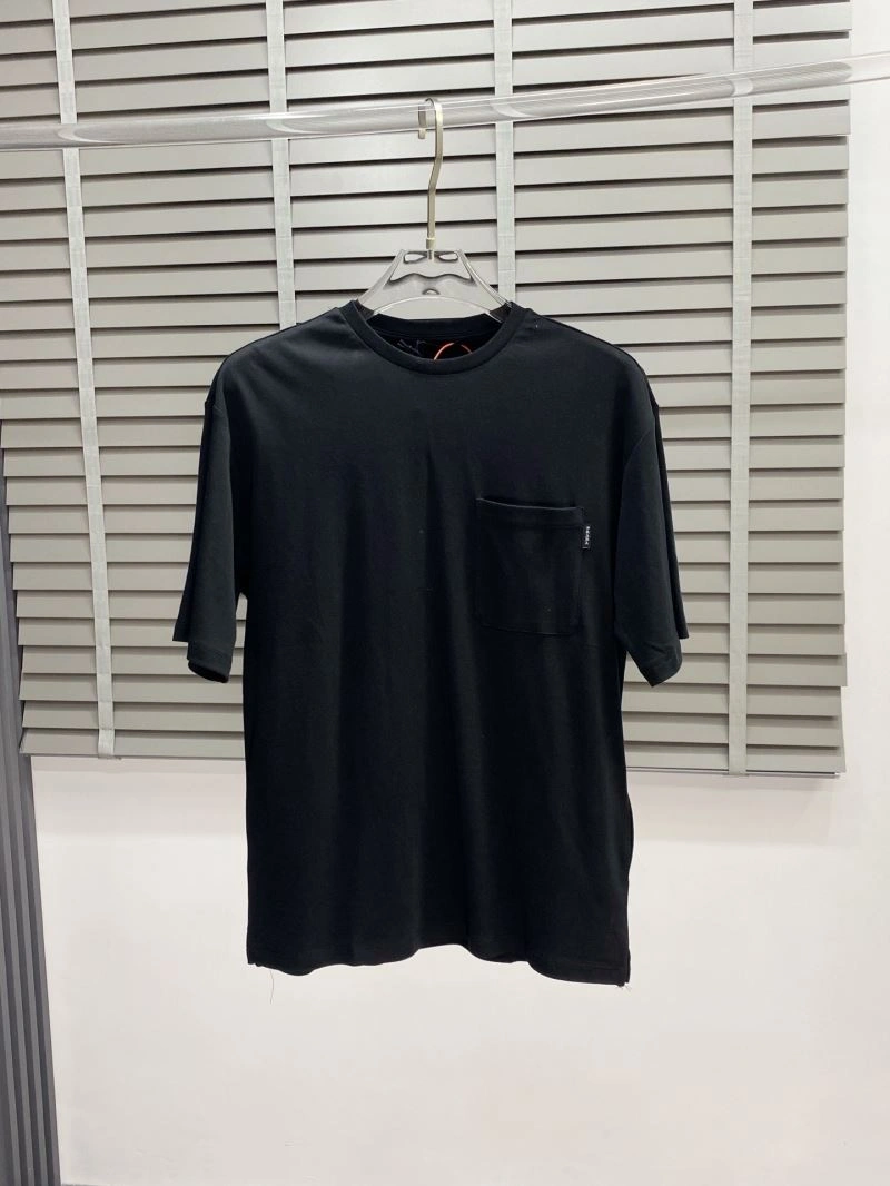Inexpensive Prada T-Shirts