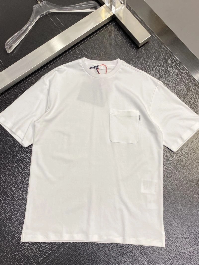 Inexpensive Prada T-Shirts
