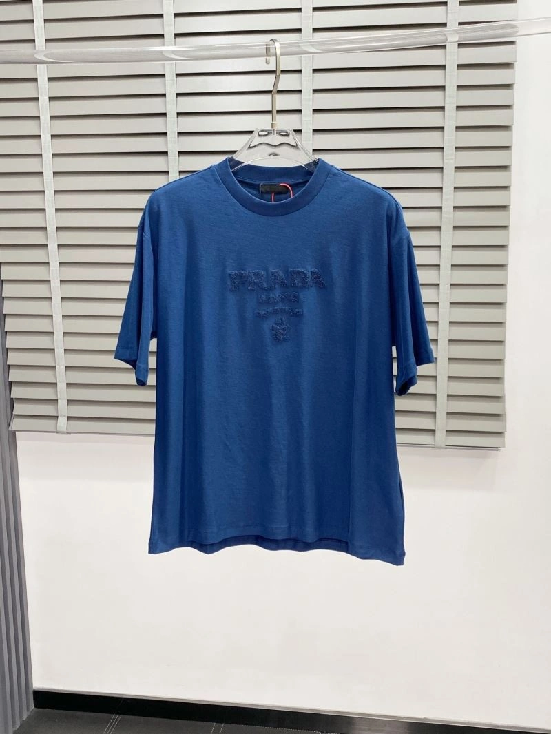 Inexpensive Prada T-Shirts