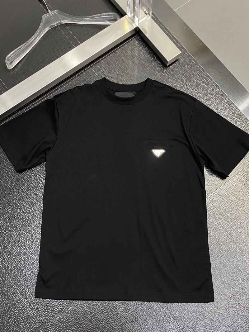 Bargain Prada T-Shirts