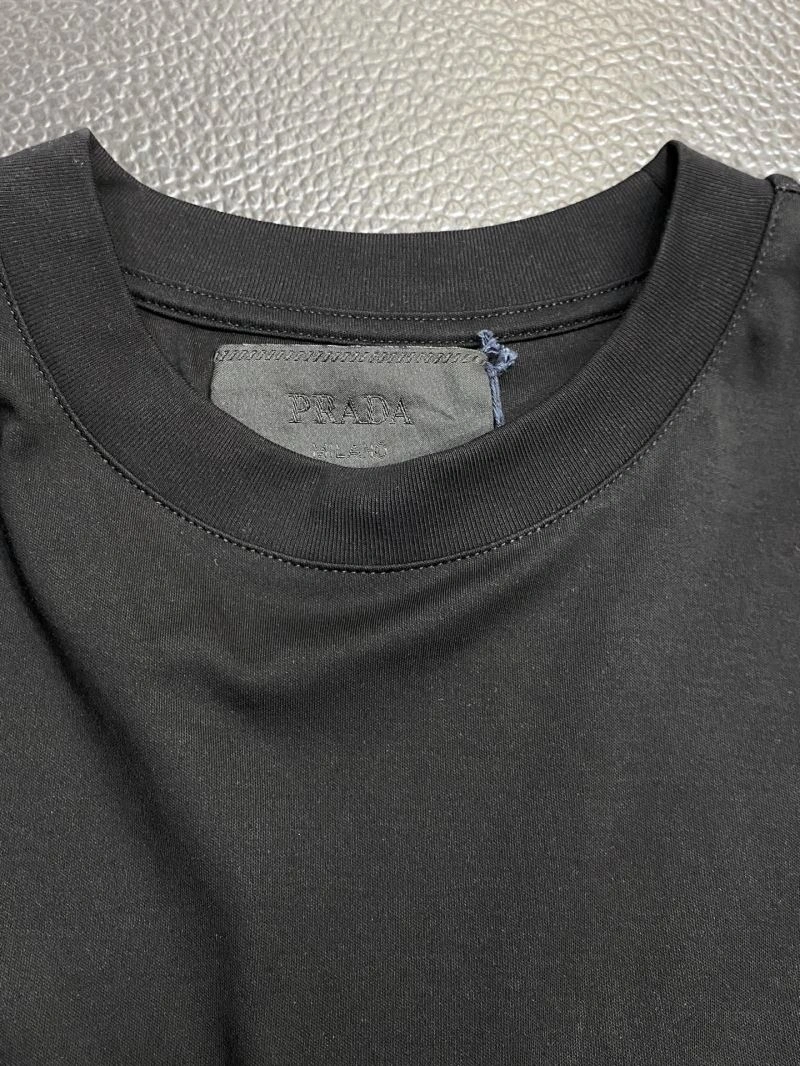Bargain Prada T-Shirts