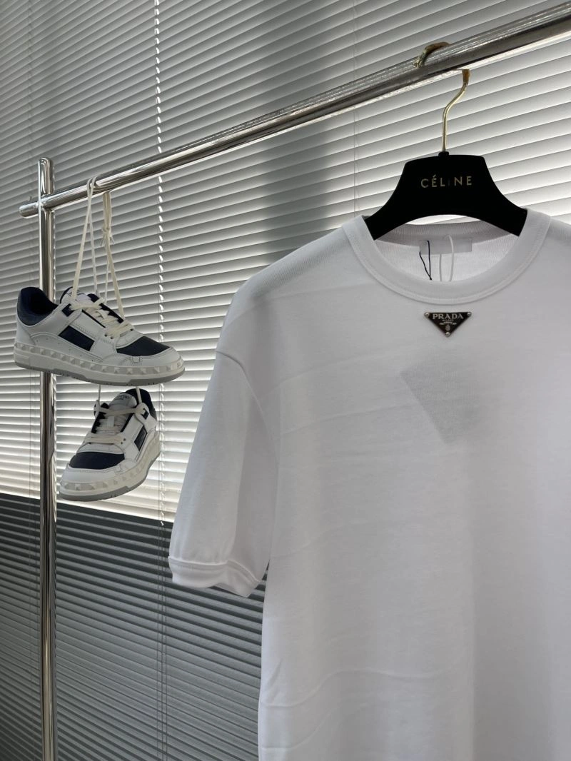 Exact replica Prada T-Shirts