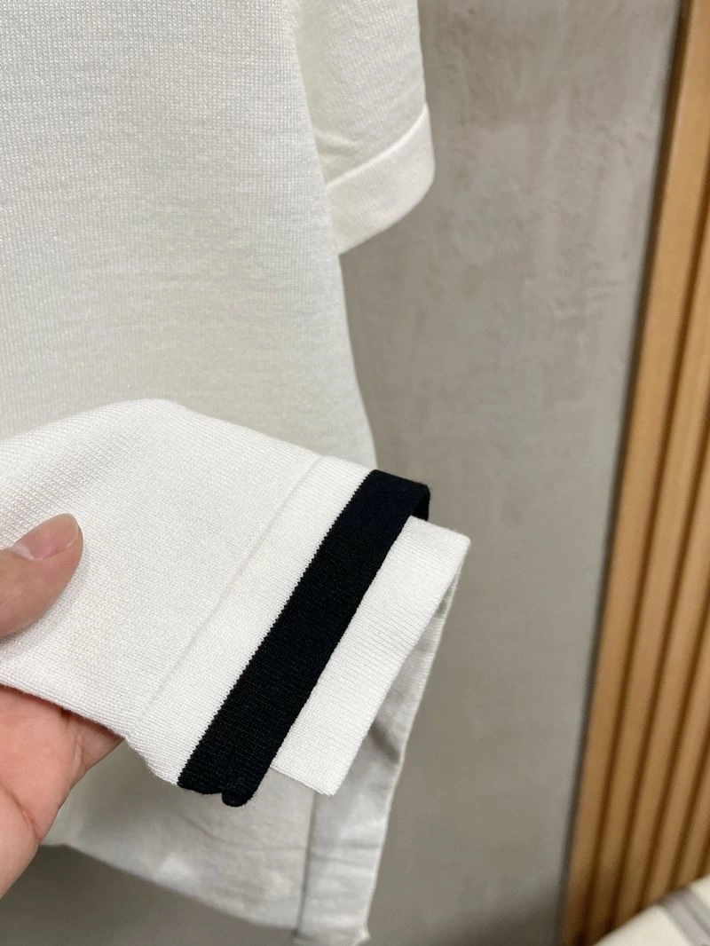 Inexpensive Prada T-Shirts