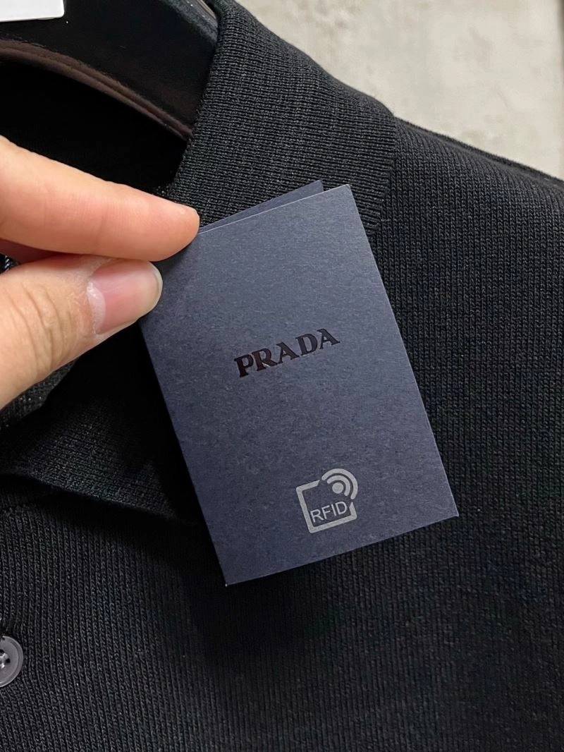 Bargain Prada T-Shirts