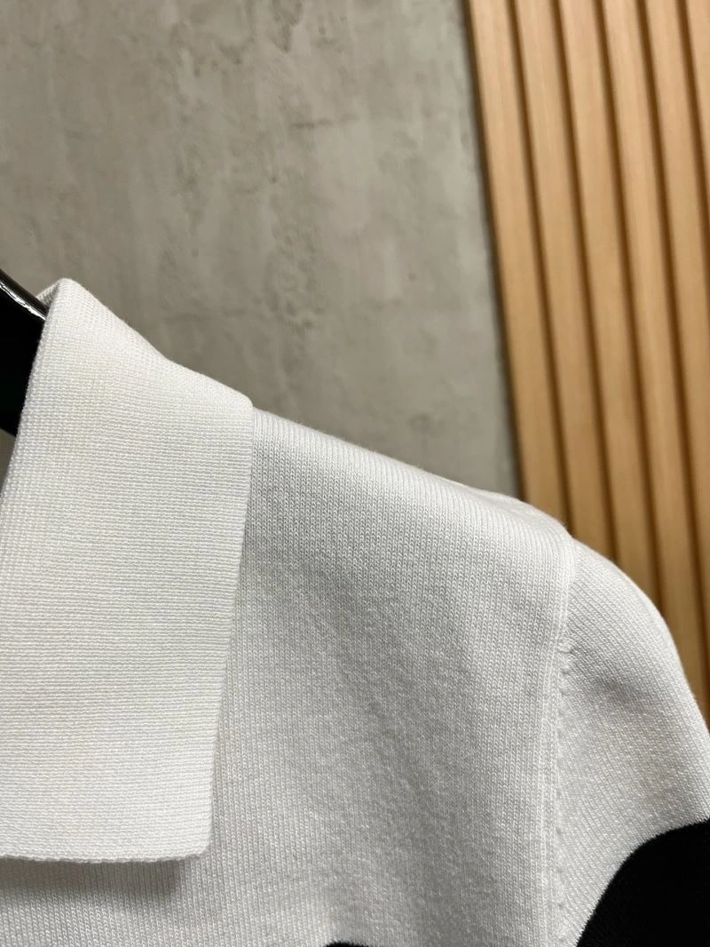 Factory-made Prada T-Shirts