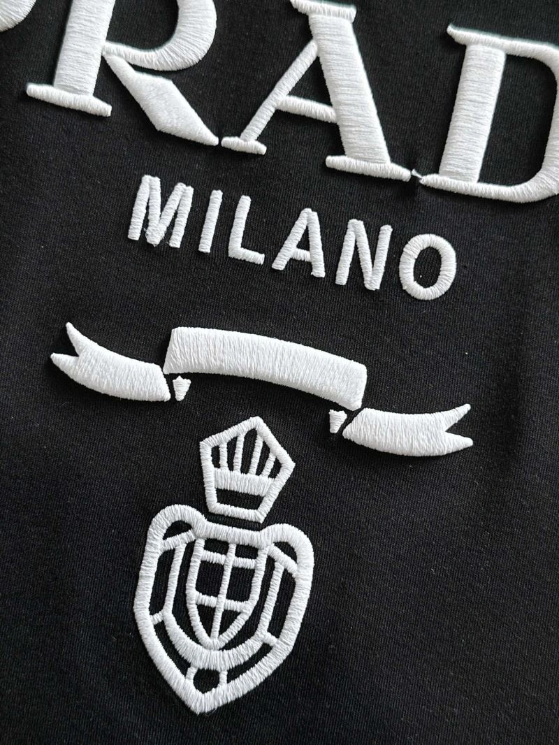 Low-cost Prada T-Shirts
